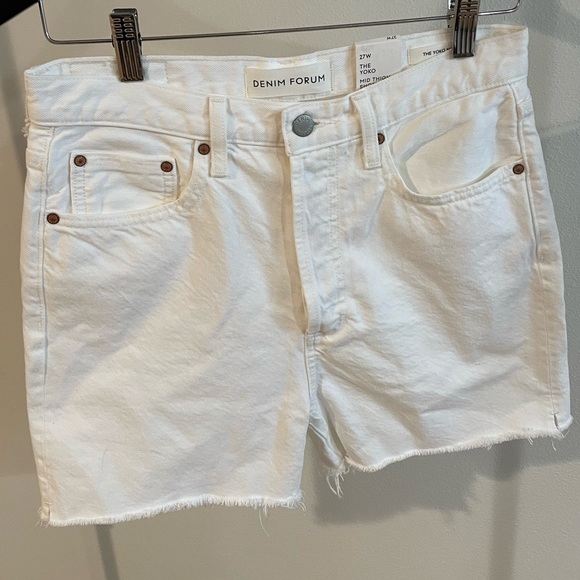 Denim Forum | Shorts | Nwt Denim Forum Cut Off White Denim Shorts ...